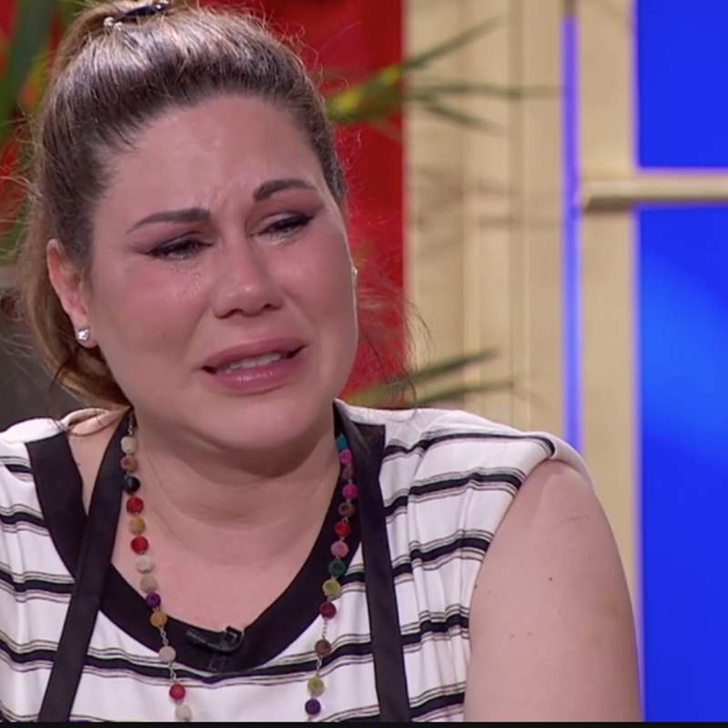Tamara Cantante De Boleros Y Primera Expulsada Oficial De Masterchef