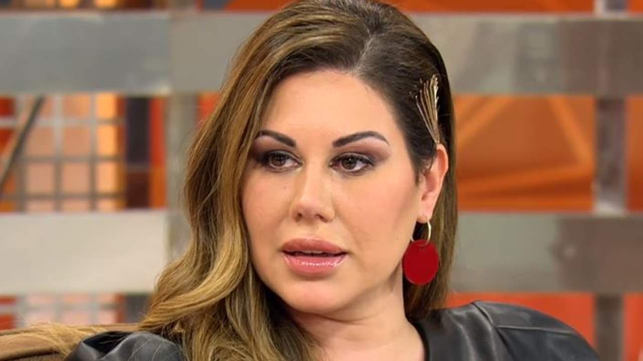Tamara Cantante De Boleros Y Primera Expulsada Oficial De Masterchef