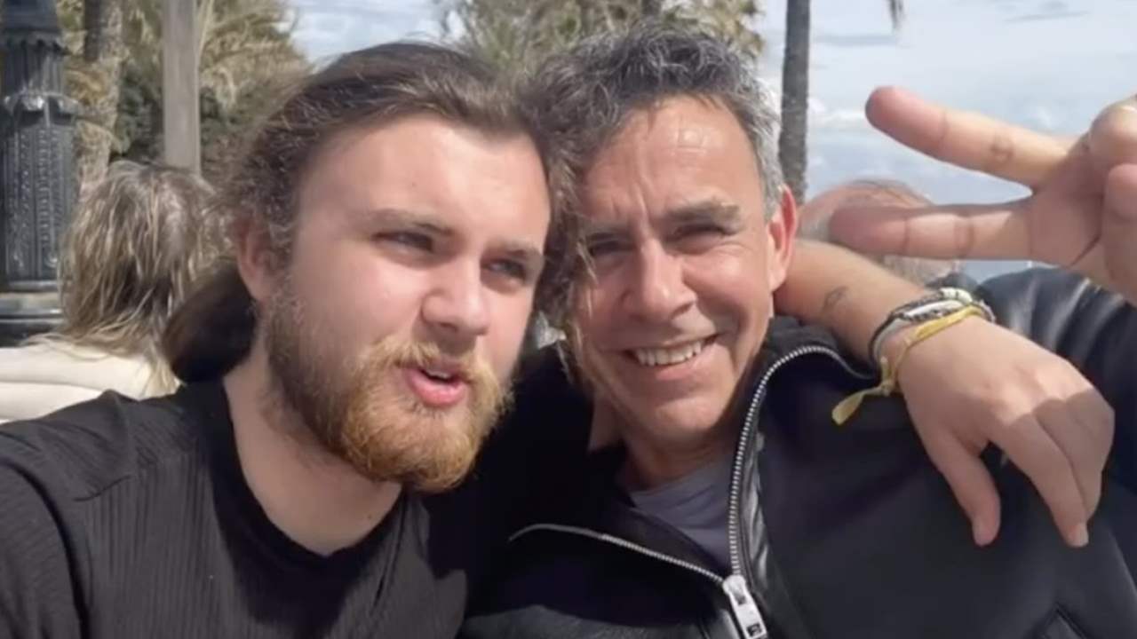 Alonso Caparrós se refugia en su hijo Andrés, el miembro más ...