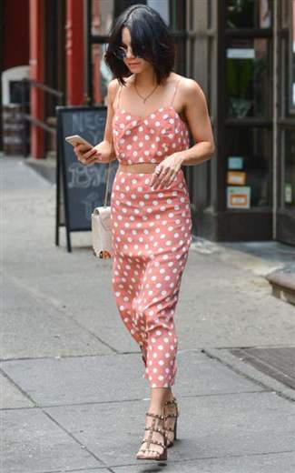 Cómo vestir si eres bajita: 10 looks que suman altura y estilizan