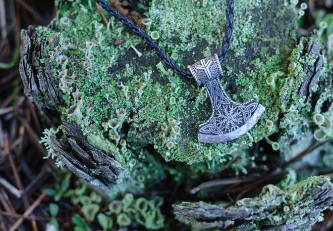 Amuletos y talismanes de protección: 25 símbolos, su significado y cuál ...