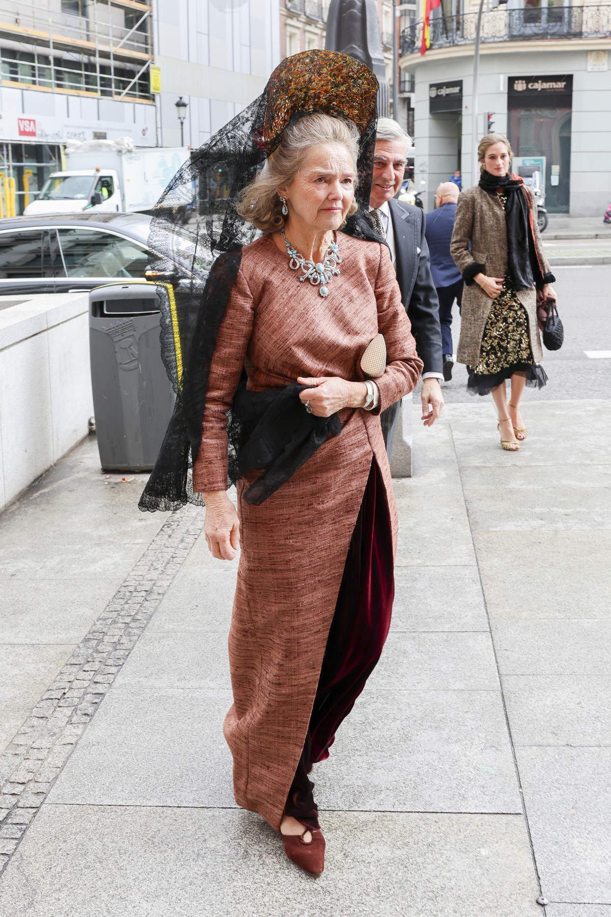 De la infanta Elena a Isabelle Junot: los looks de las invitadas a la ...