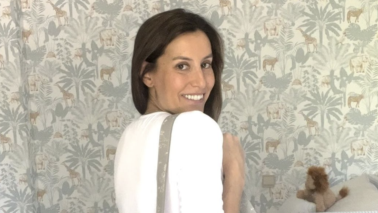 Ana Boyer presume, por fin, de embarazo a solo unos días de dar a luz a ...