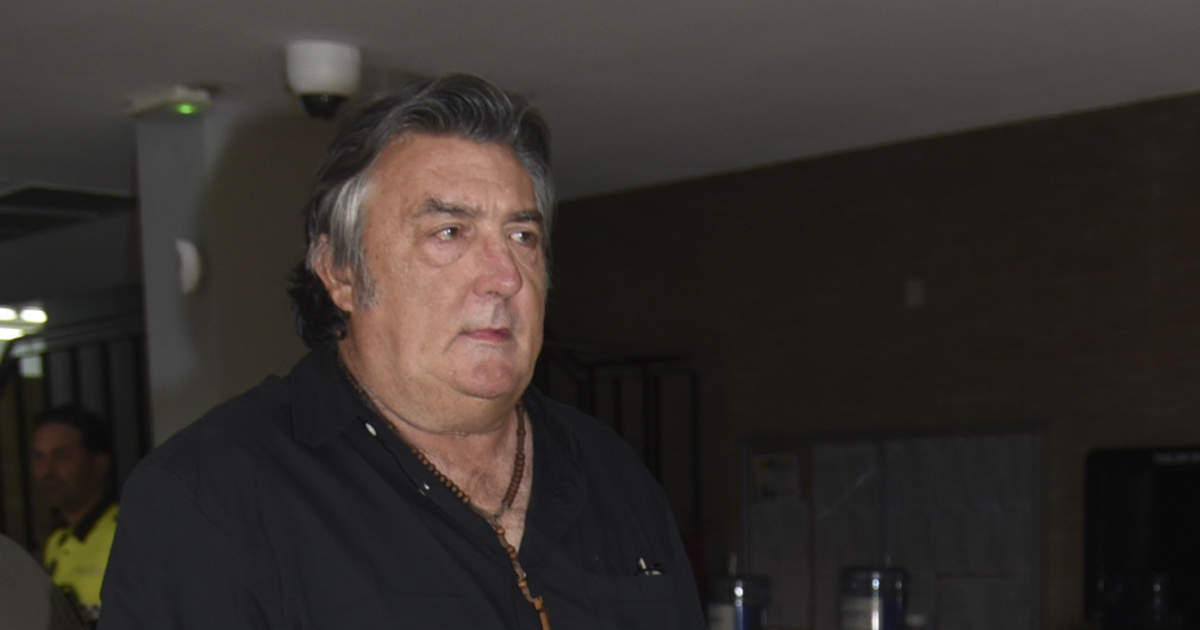 Rafi Camino, completamente roto en el último adiós a su padre Paco Camino