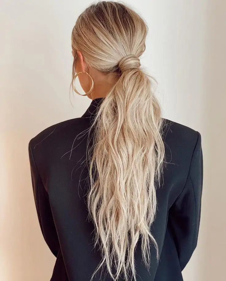 10 peinados con coleta fáciles de hacer, cómodos y elegantes