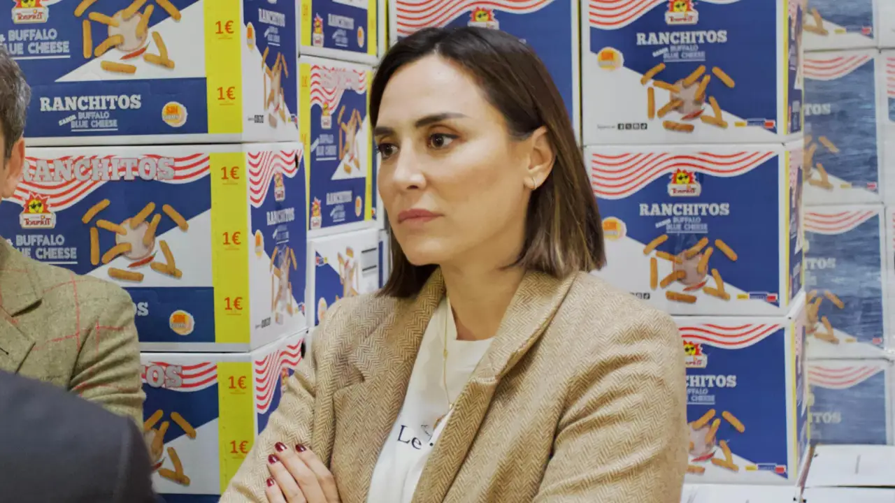 Tamara Falcó cumple su promesa y, emocionada, se une a la ayuda a los ...