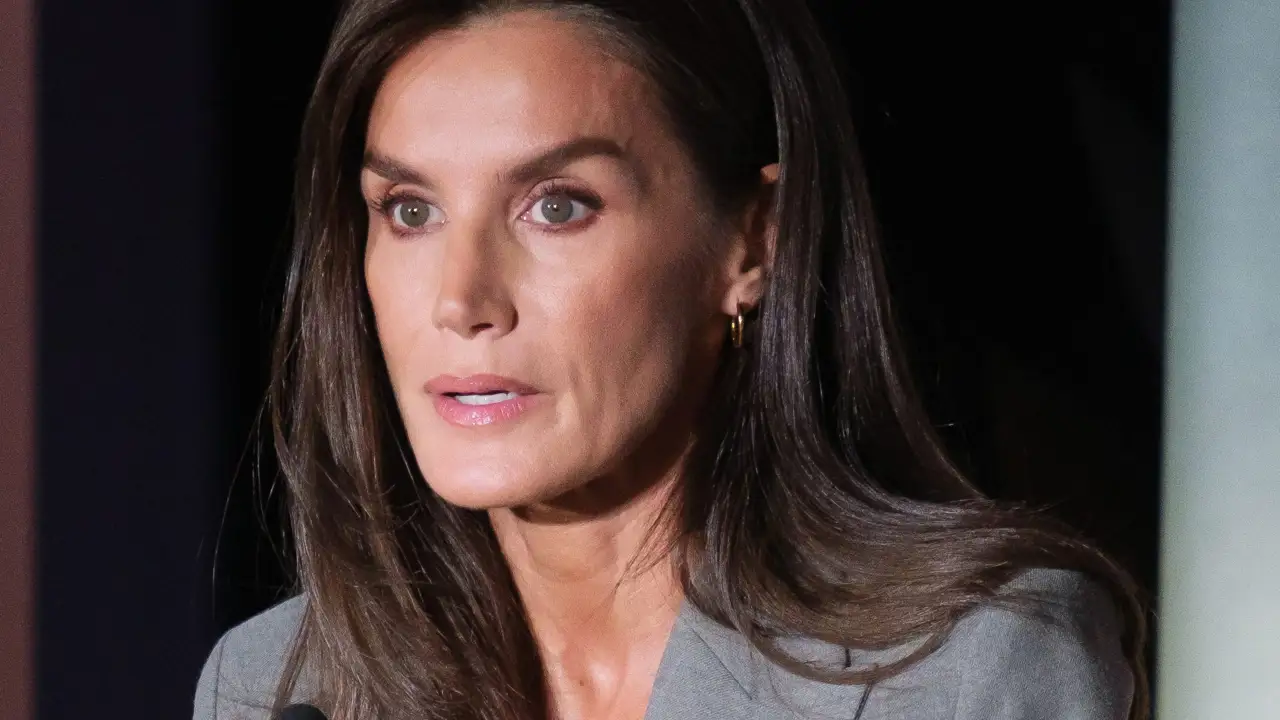 La prensa griega habla de la reina Letizia y señala los tres escándalos ...