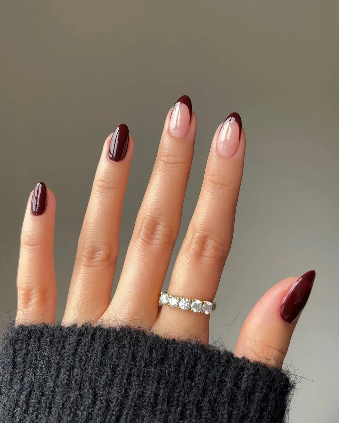 Uñas decoradas marrones que son elegantes, sofisticadas y triunfan este ...