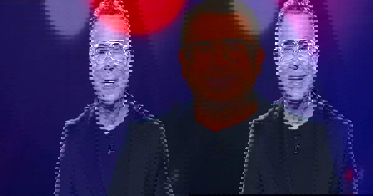 Jorge Javier Vázquez, obligado a frenar en seco a la defensora de Maica ...