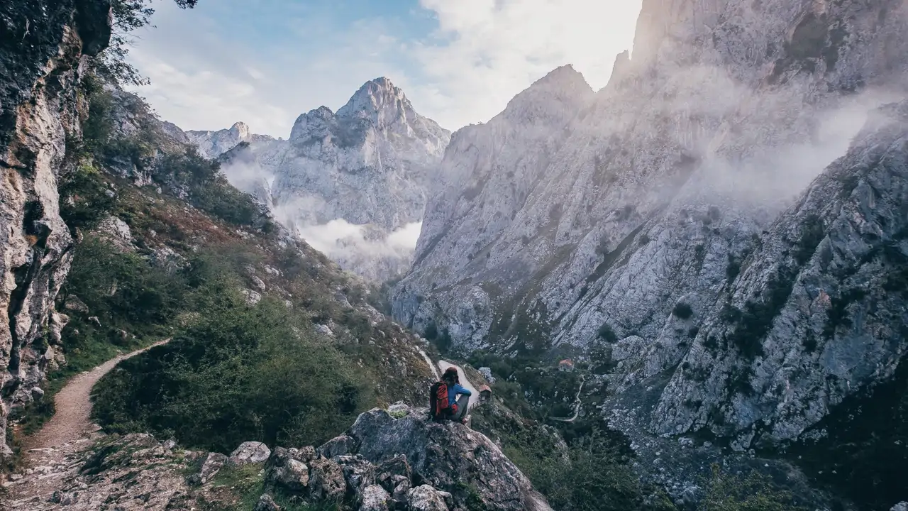 La Ruta del Cares, la senda más espectacular de los Picos de Europa con ...