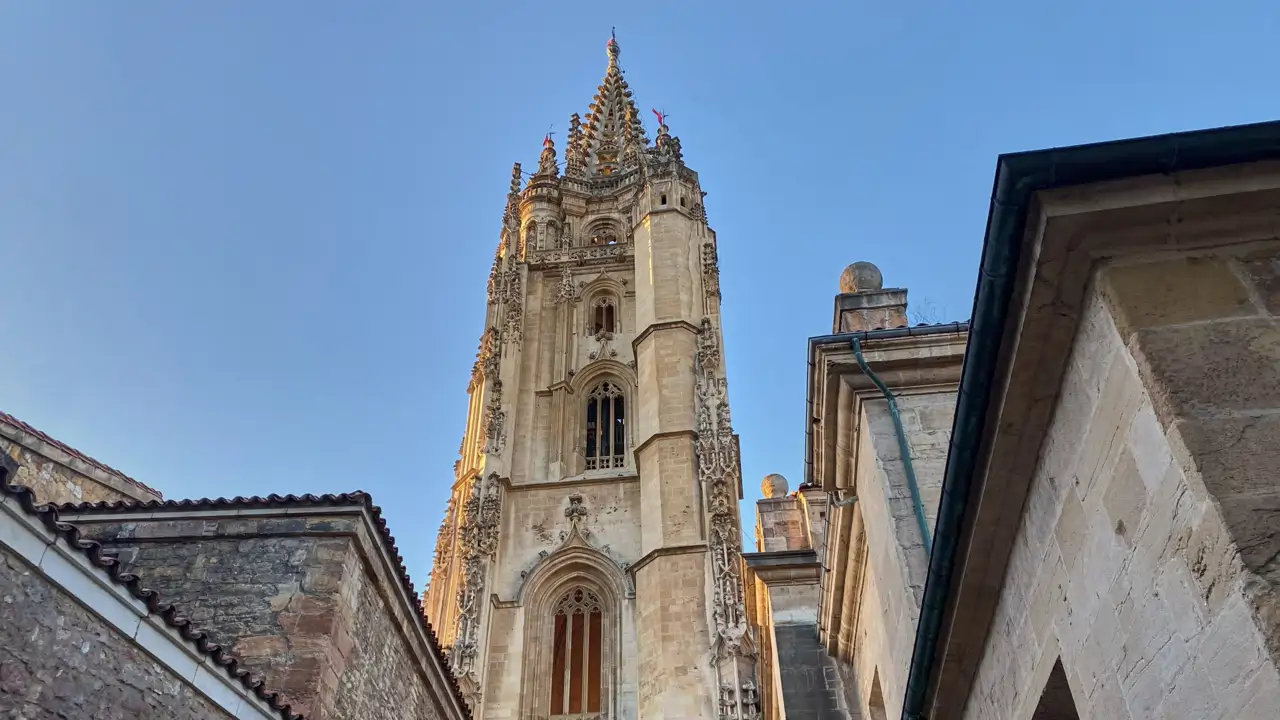 Está en Asturias, su guiso de alubias es famoso en todo el planeta y ...