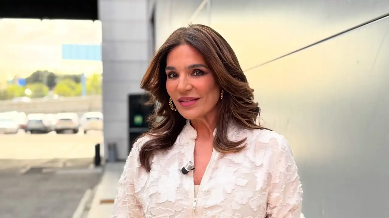 Raquel Bollo tiene el diseño de uñas perfecto para la Feria de Abril ...