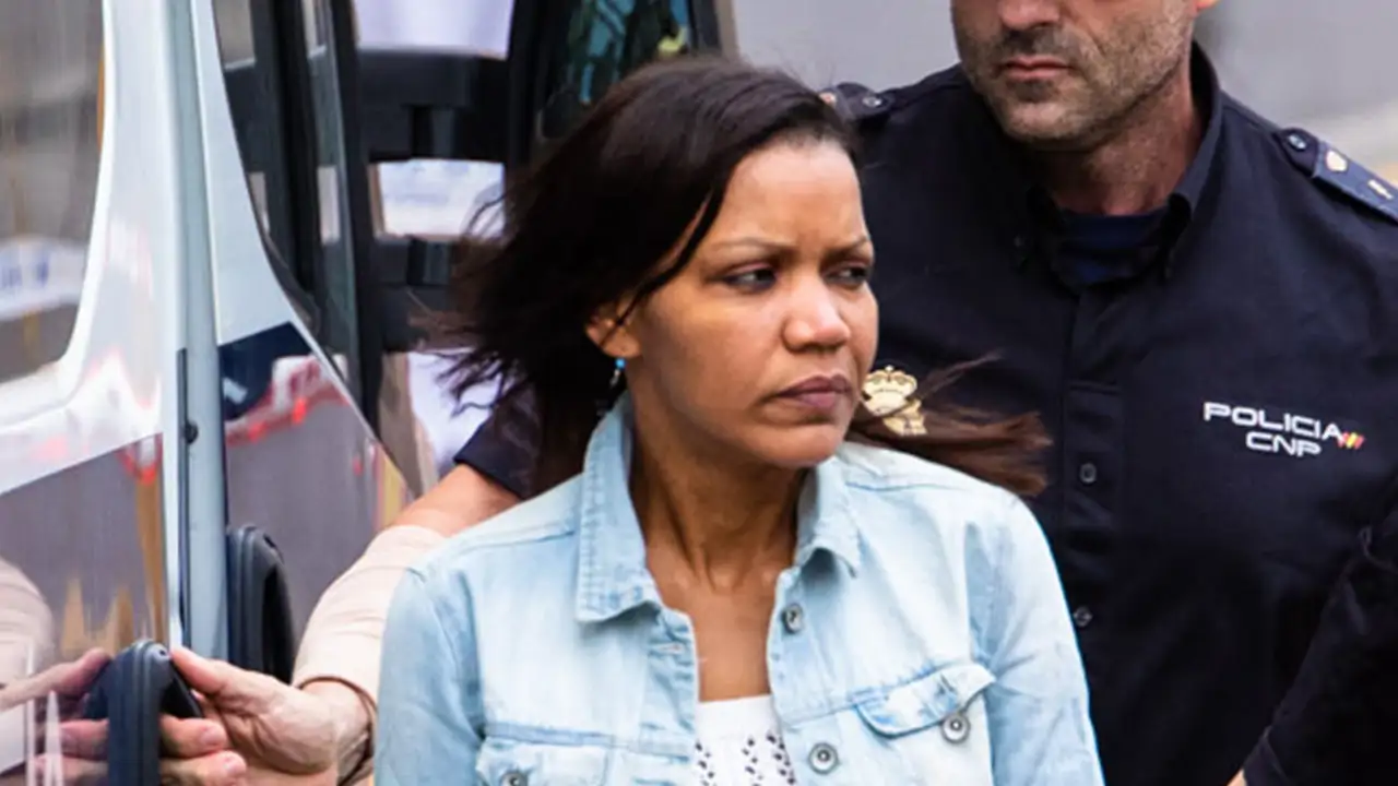 Mayka Navarro: “Ana Julia Quezada, sexo, engaños y amenazas desde la cárcel”