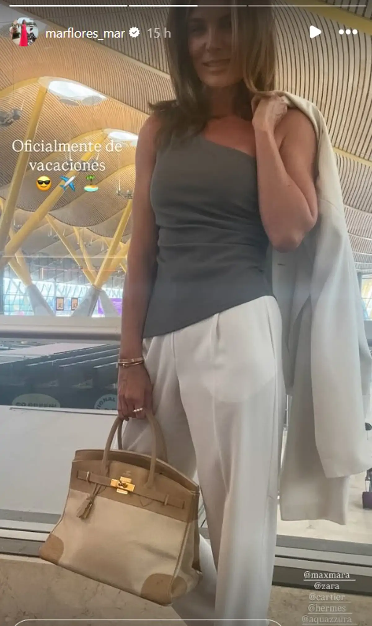 Mar Flores estrena vacaciones con el look con pantalones blancos más ...