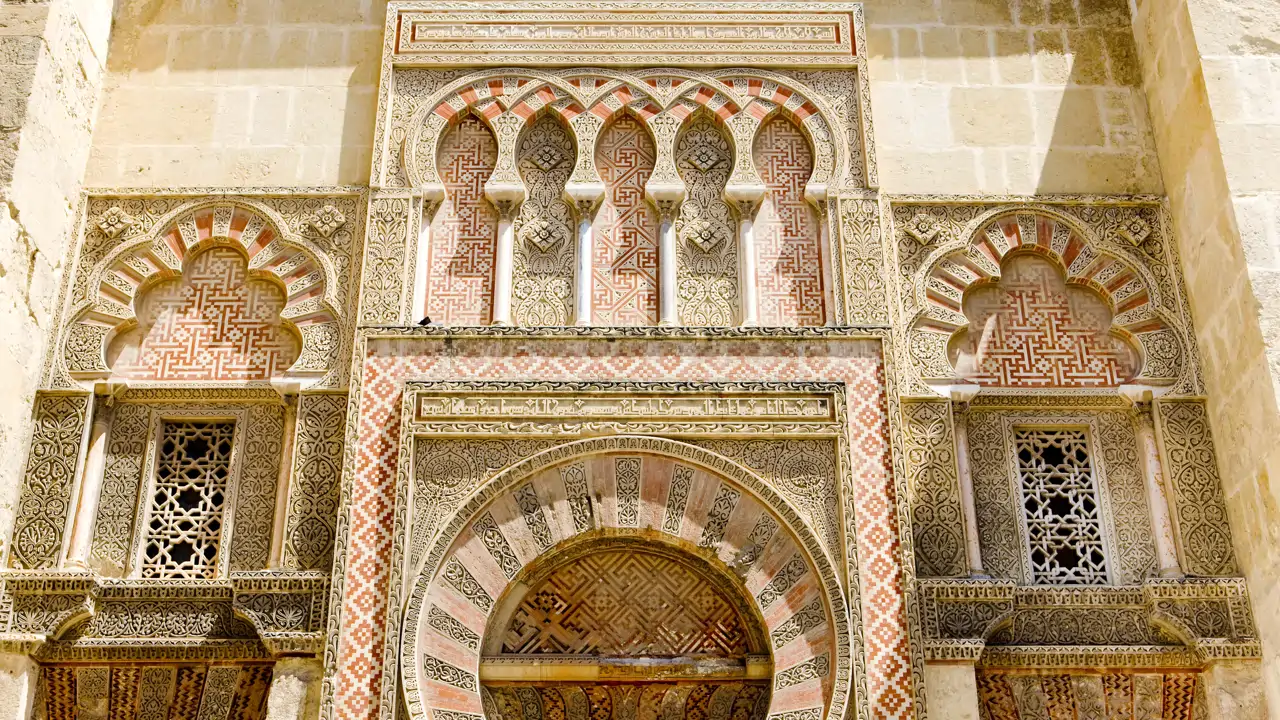 PRIMICIA | Hablamos con los bomberos de Córdoba tras el incendio en la Mezquita-Catedral: “Fue ...
