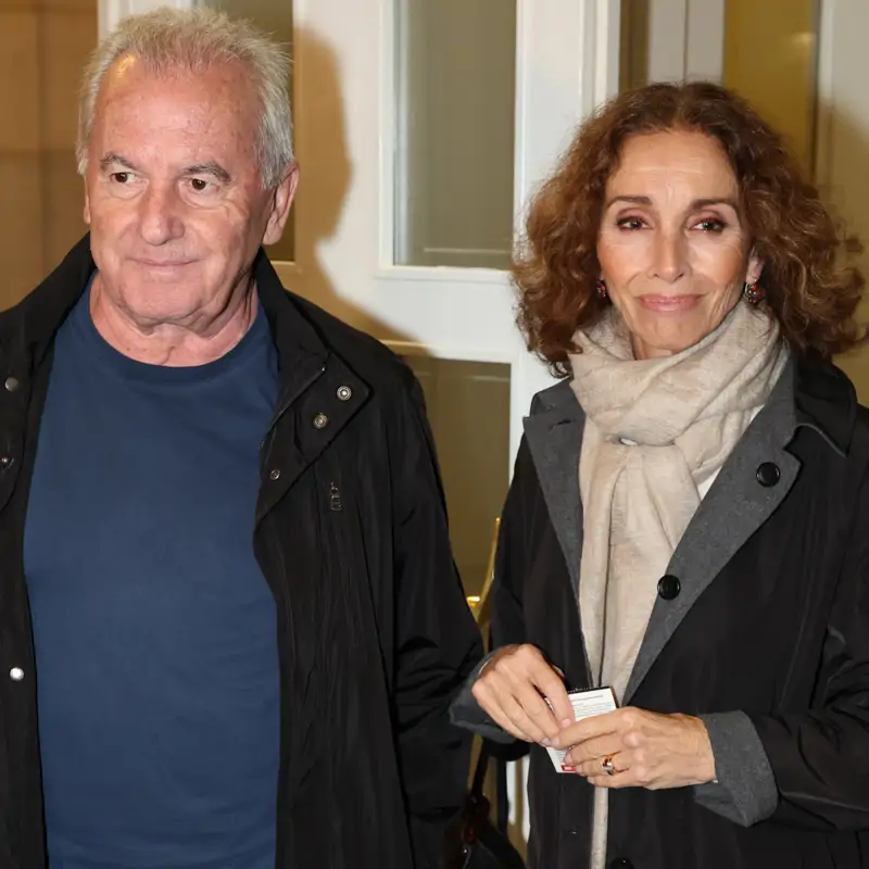 Así se enamoraron Ana Belén y Víctor Manuel con Julio Iglesias como testigo