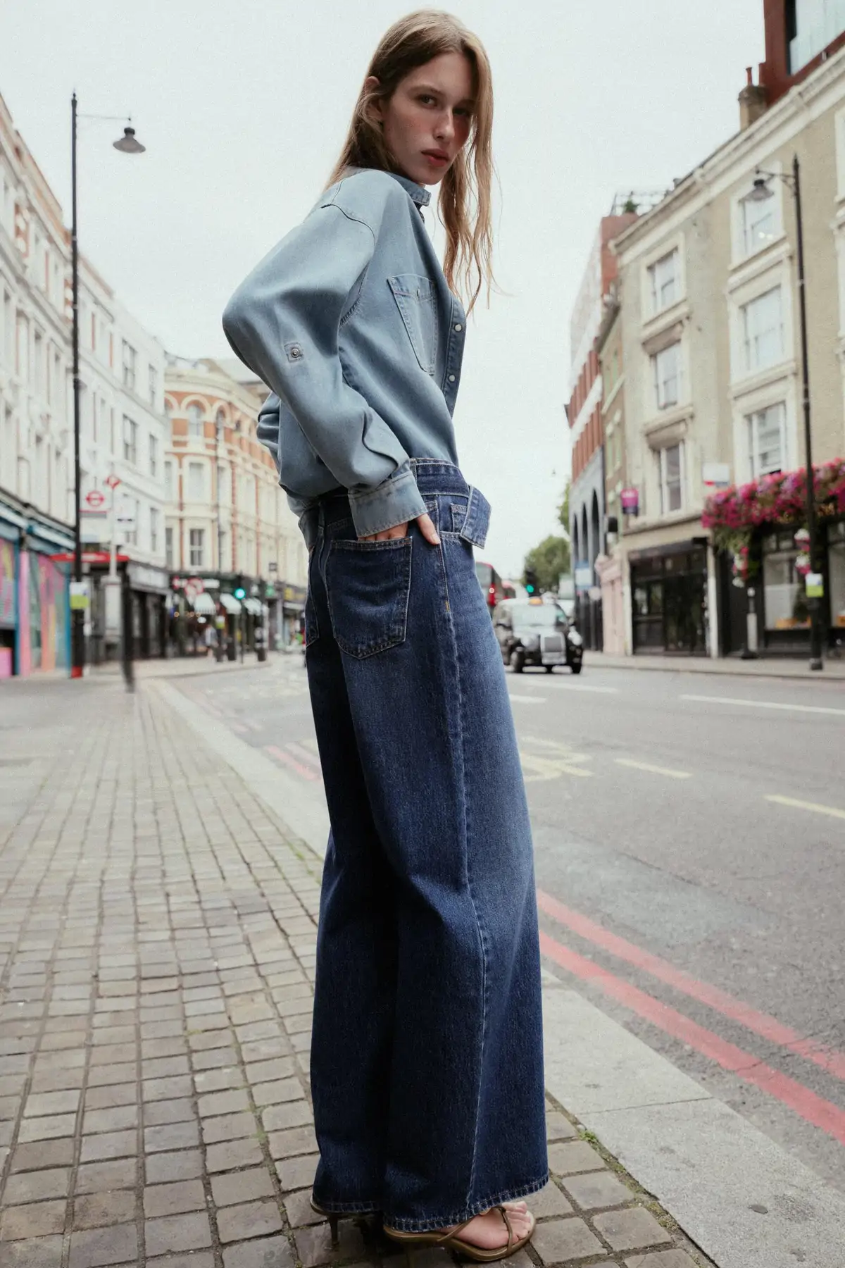 Estos son los vaqueros de Zara por los que suspirarán las pijitas en ...