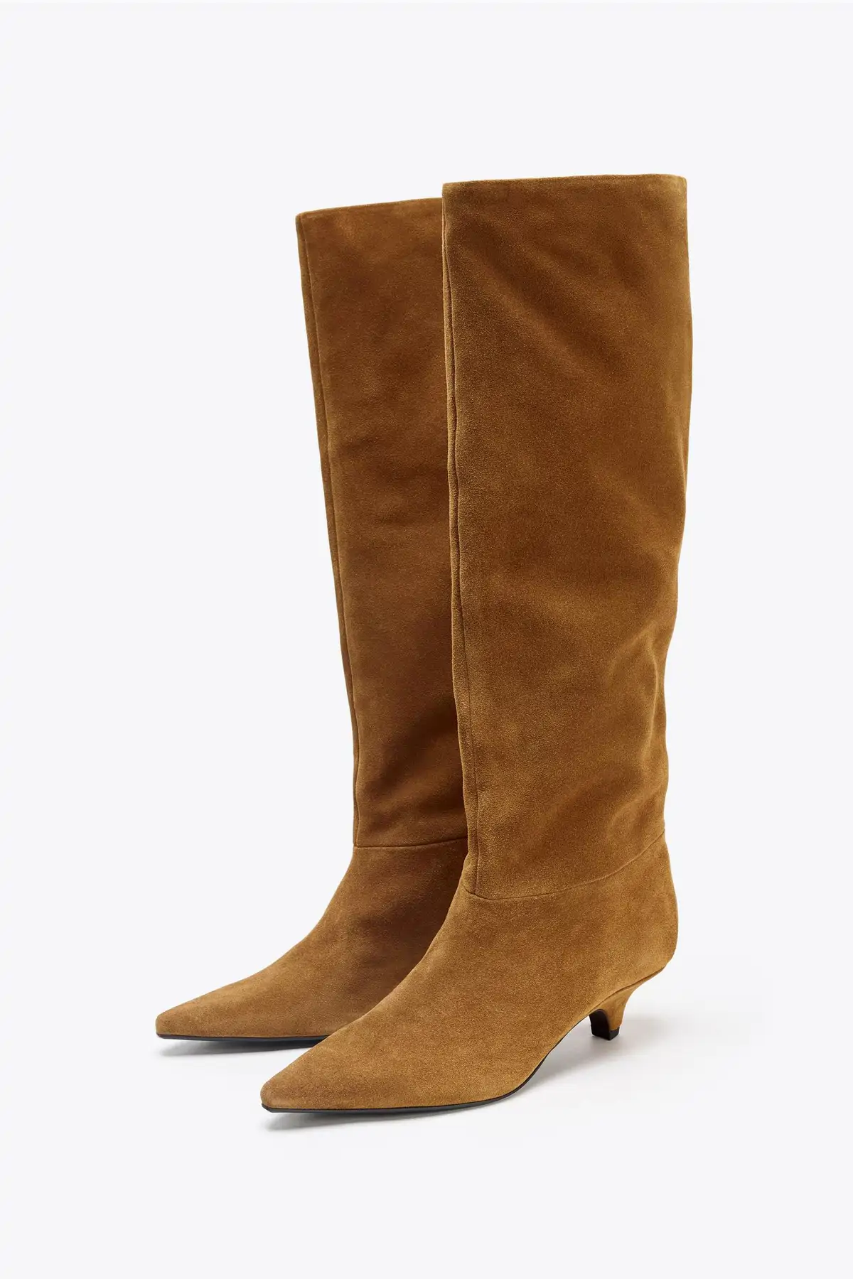 5 botas altas que arrasan en Zara: Son tendencia y así puedes combinarlas