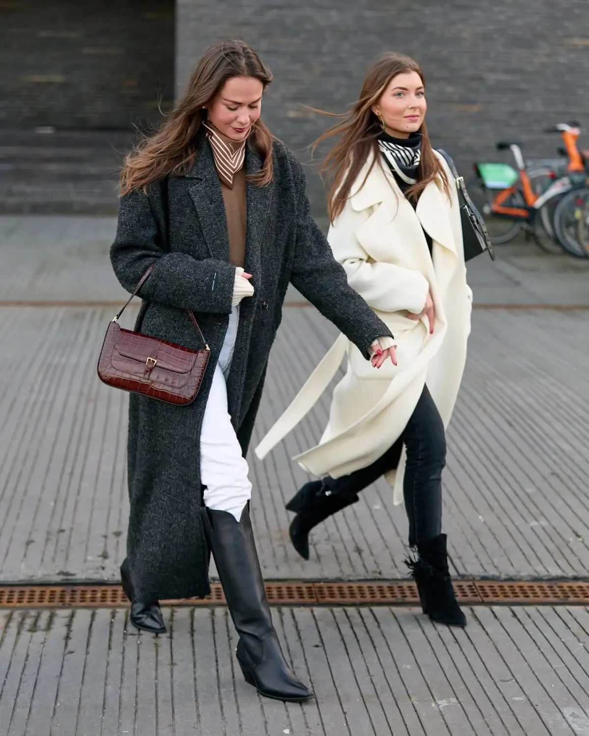 Acaban de llegar a Zara y serán un éxito en otoño: las botas cowboy más ...