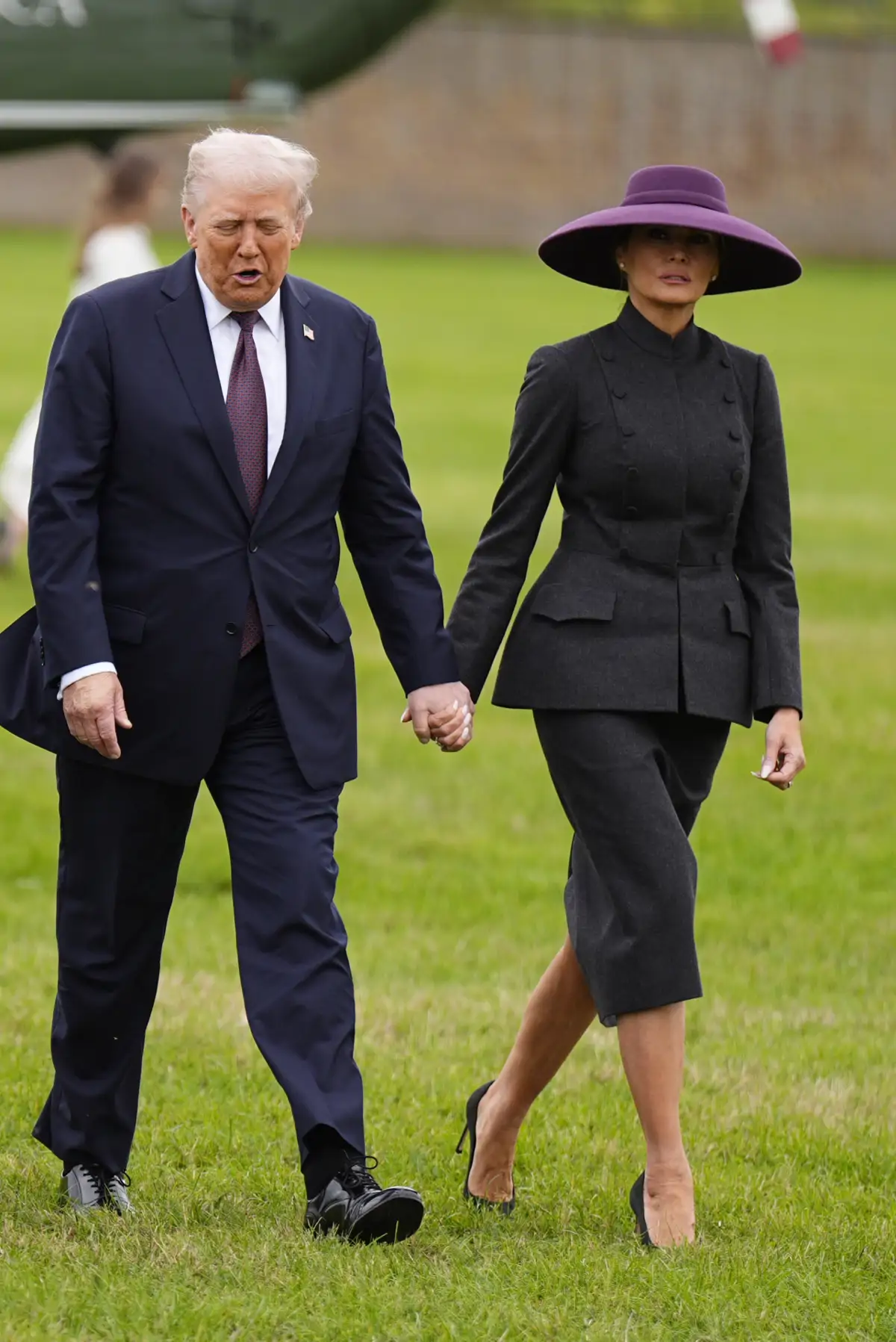 Kate Middleton y Melania Trump: un duelo de estilo de otoño con un color tendencia, un llamativo ...