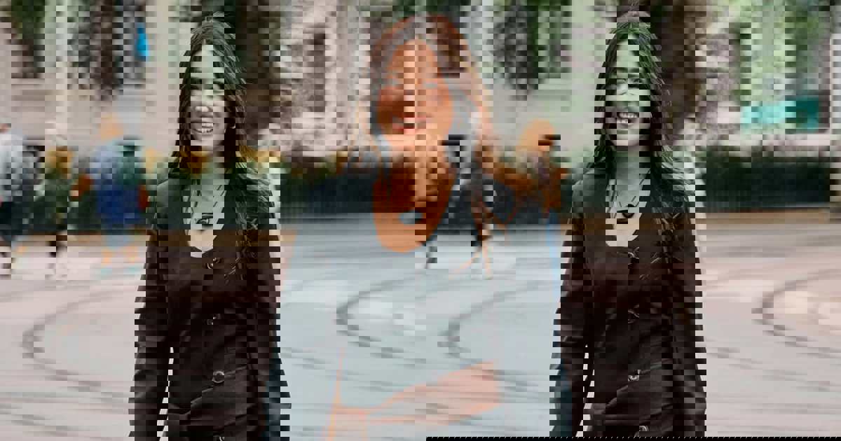 Acaba de llegar a Mango y va a arrasar: la falda larga boho que hace tipazo y combina fenomenal ...