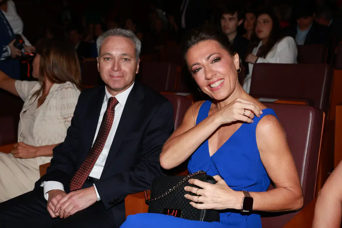 La preciosa historia de amor de Vicente Vallés y Ángeles Blanco surgida en un plató de ...