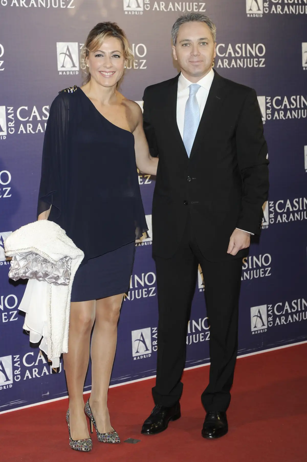 La preciosa historia de amor de Vicente Vallés y Ángeles Blanco surgida en un plató de ...