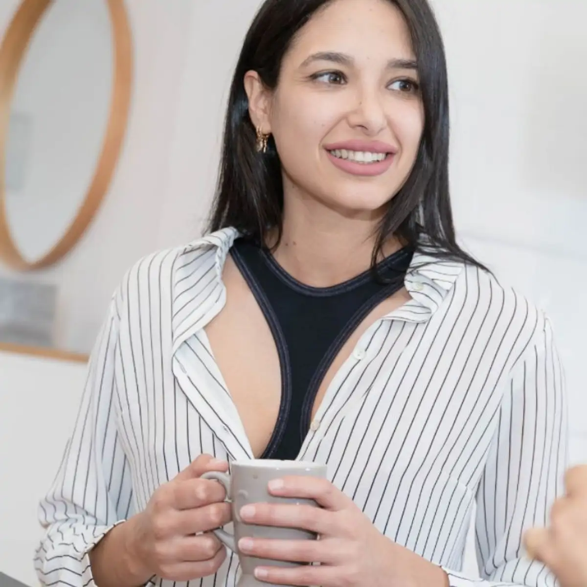 Una médica estética nos aclara si el truco que ha revelado Paula Echevarría para evitar arrugas ...