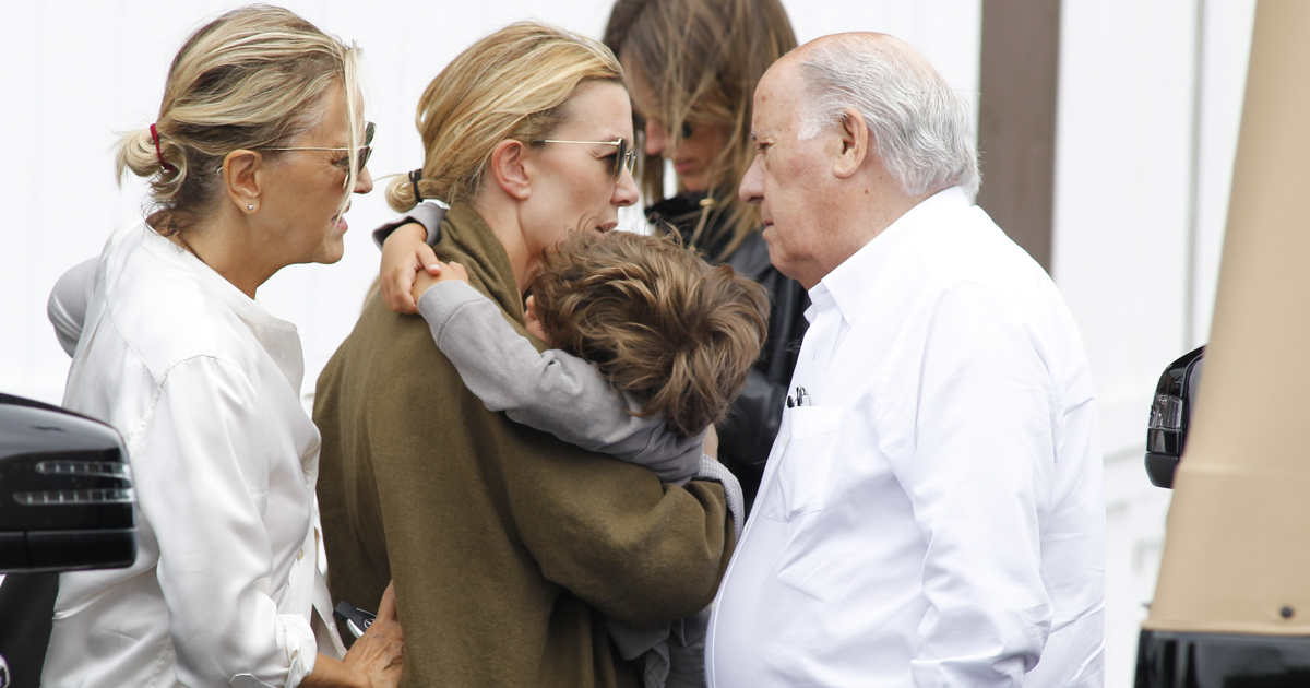 La desolación de Marta Ortega y Flora López tras la muerte de su madre ...