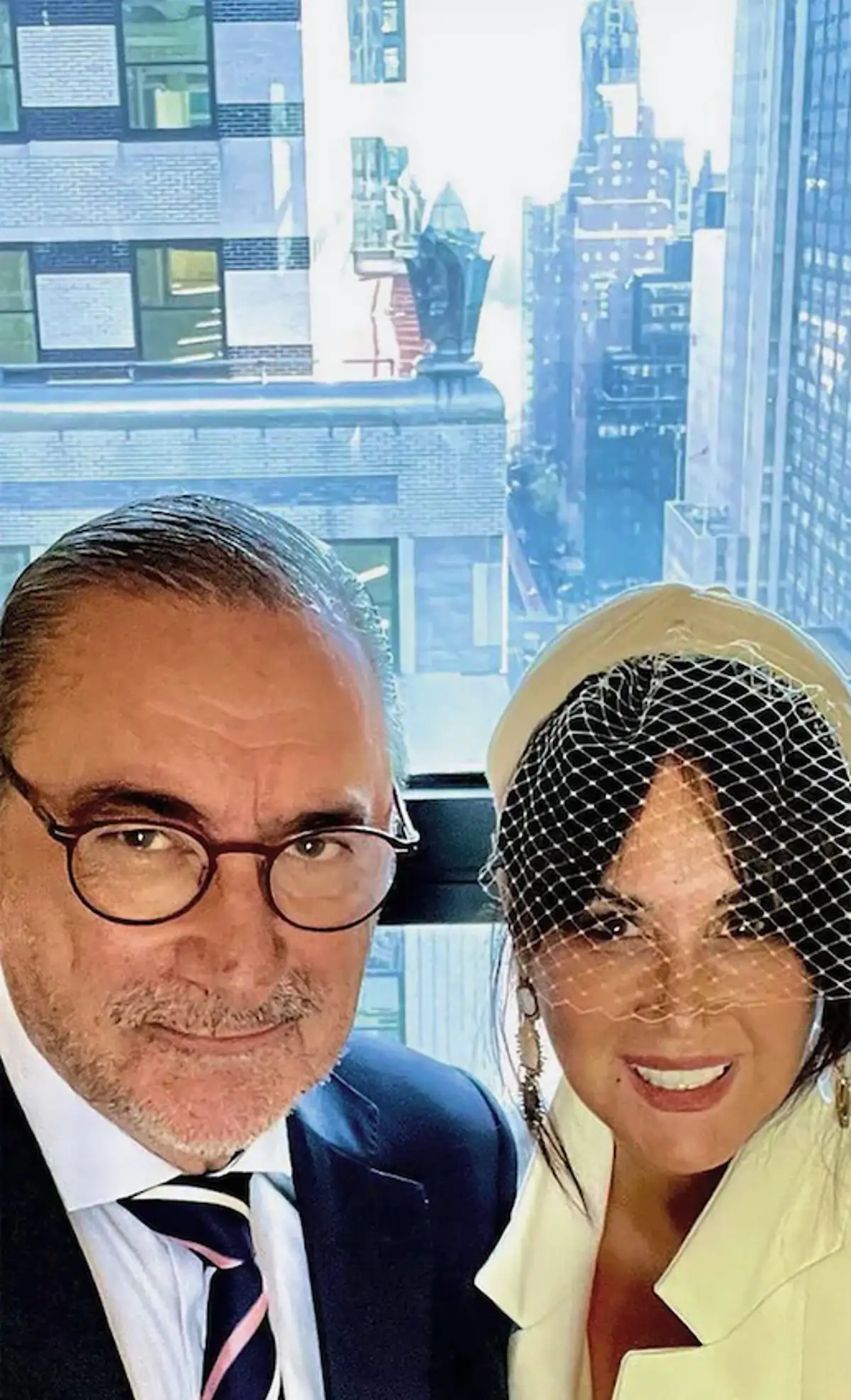 Las dos bodas de Carlos Herrera: de la secreta con Mariló a la celebrada en Nueva York con Pepa Gea