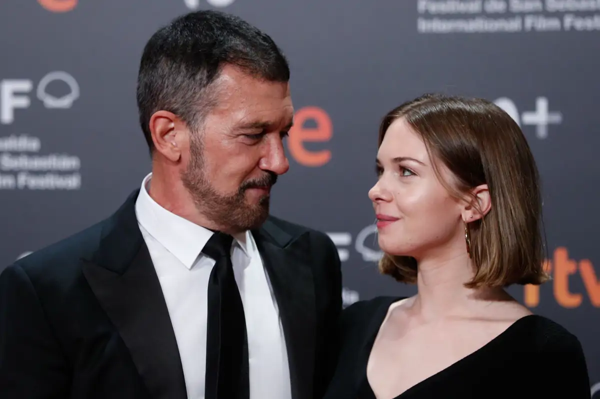 "Ella está molestando a todos": salen a la luz las tensiones entre Antonio Banderas y Melanie ...