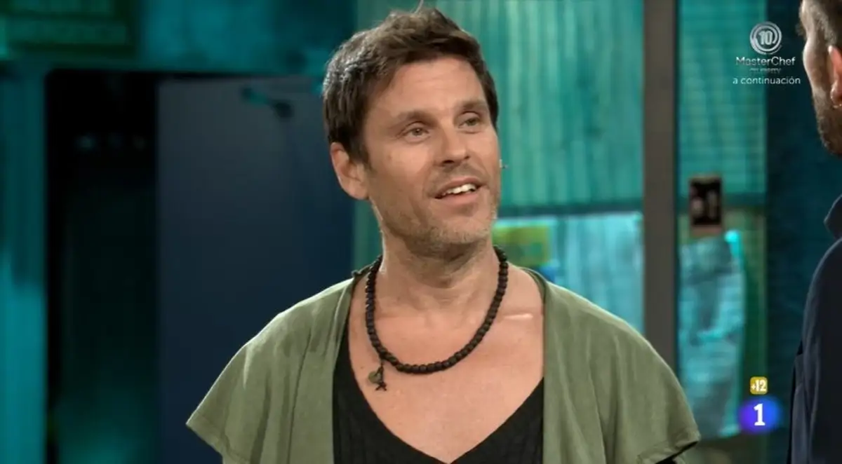 Javián le confiesa a David Broncano en 'La Revuelta' cómo le afectó la ...