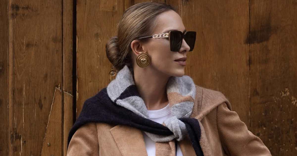 Con qué combinar los pantalones grises e ir a la moda: 10 looks y ...