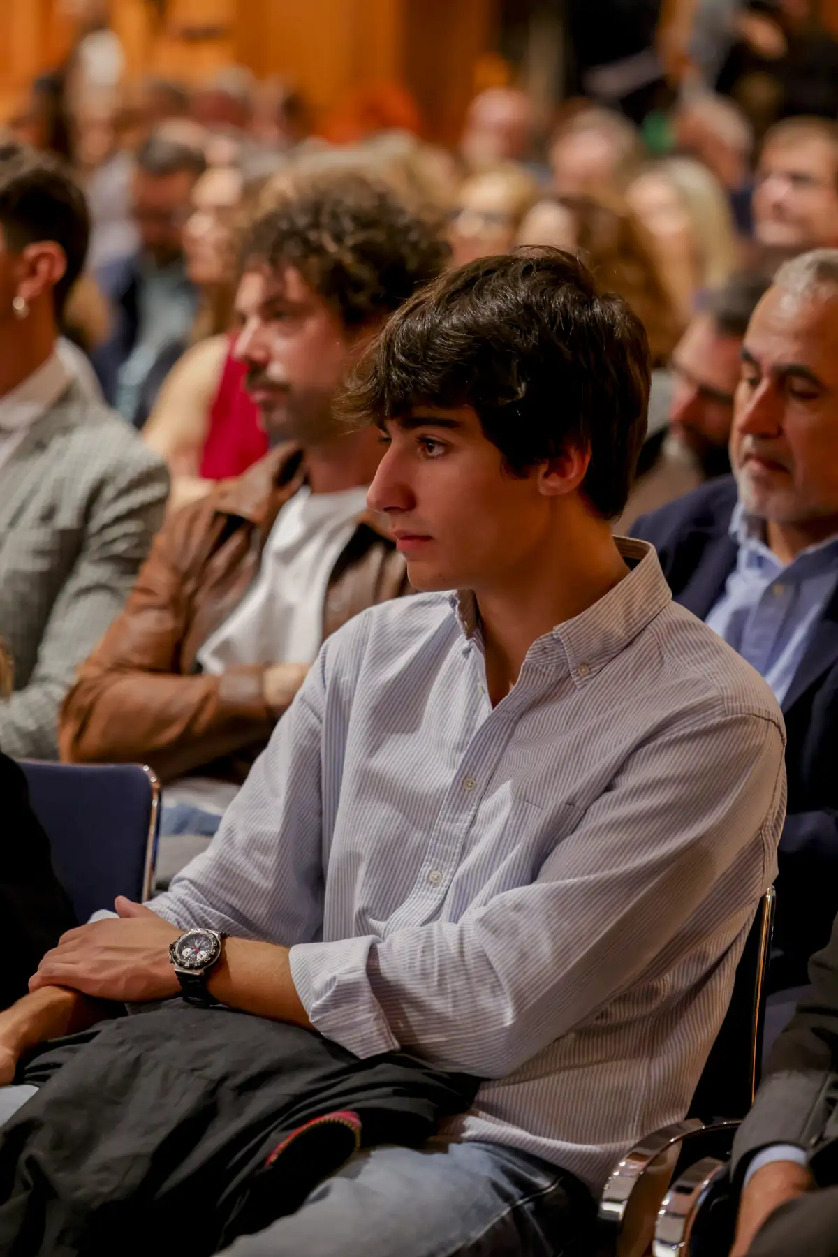 Los padres de Juan del Val se unen a Nuria Roca y otros rostros ...