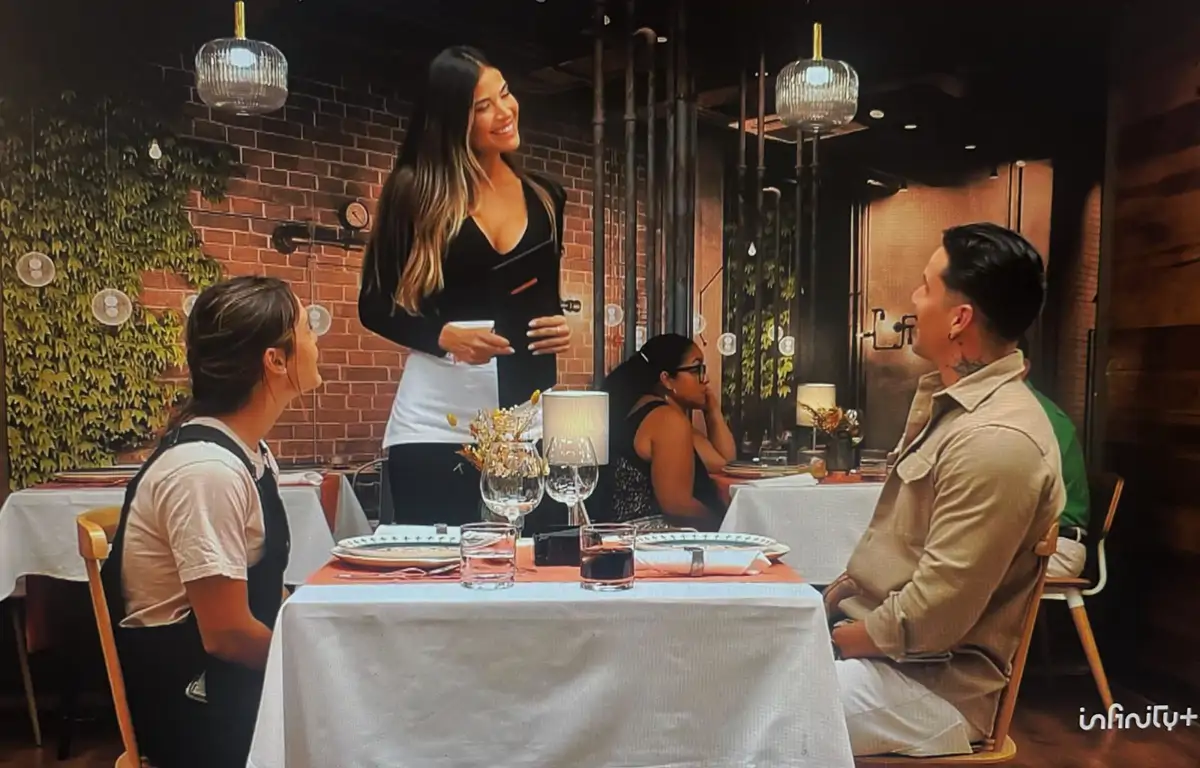 Lidia Santos, camarera de 'First Dates' se encuentra con alguien de su ...