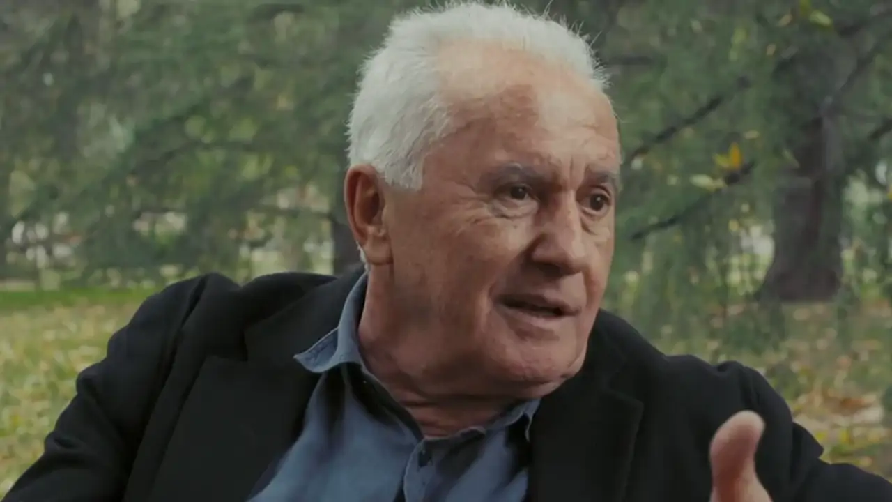 Víctor Manuel (78 años), sobre su infancia: "Mi madre nunca me dejó ...