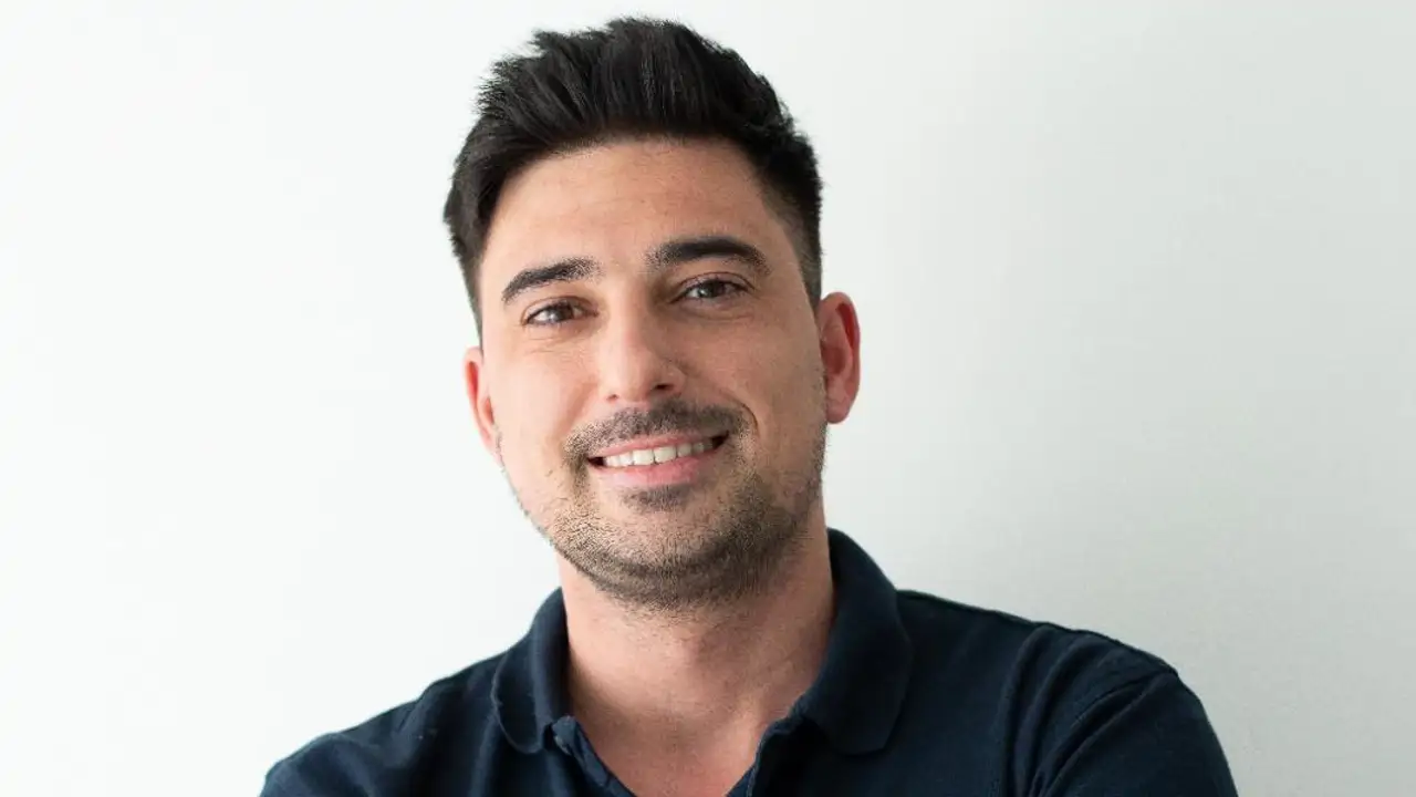 Héctor Sanz, matemático y experto en filosofía: "En tiempos de IA, el ...