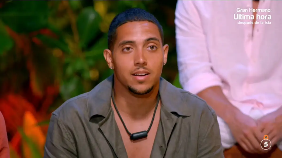 Sandra Barneda, obligada a frenar la huida de Gilbert en ‘La isla de las tentaciones’ tras ...