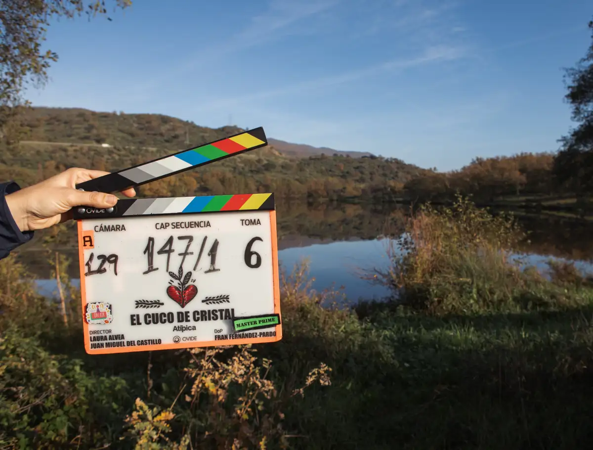 El pueblo español medieval que arrasa en Netflix: El thriller 'El cuco ...