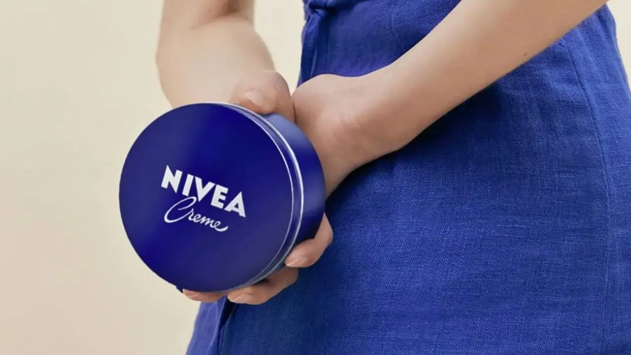 Vladimir Sánchez, químico, sobre usar la crema clásica de Nivea en la ...