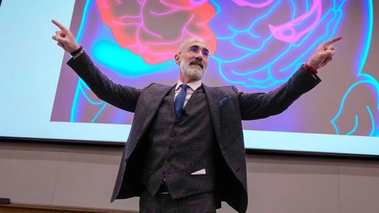 Arthur Brooks, gurú de la felicidad: “Recomiendo tener un diario de ...