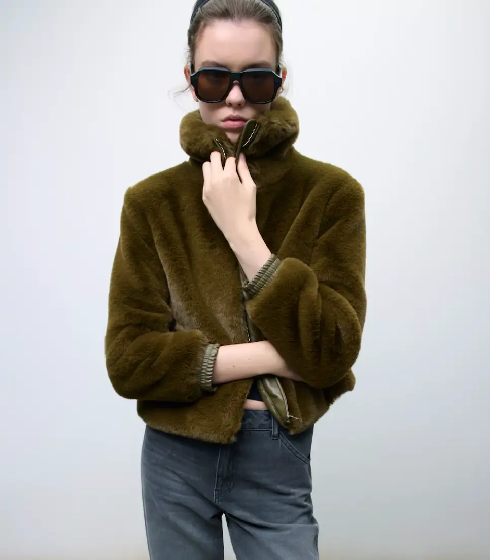 Las expertas en moda coinciden: estos 10 abrigos de El Corte Inglés valen cada euro y son ...