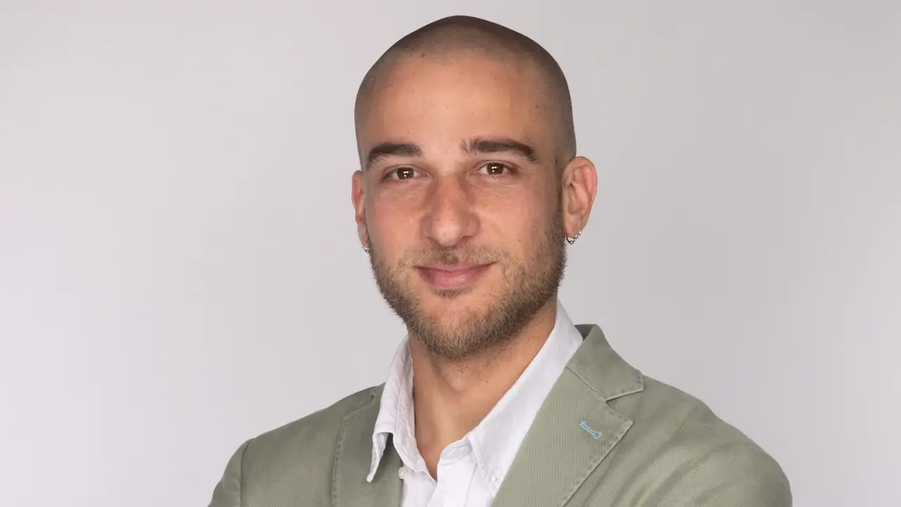 Álvaro Fidalgo, psicólogo, habla de los 8 hábitos para dejar de vivir ...