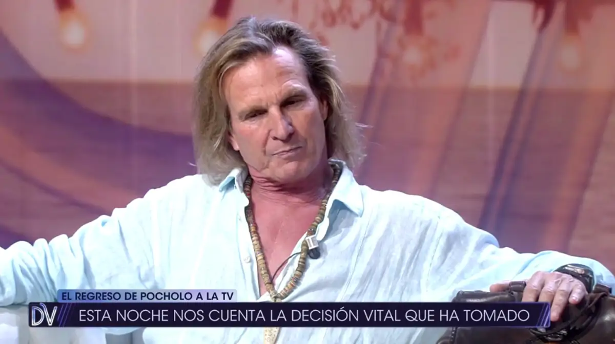 La nueva vida de Pocholo Martínez-Bordiú lejos de Ibiza: "Es un coñazo. Me he cortado la coleta ...