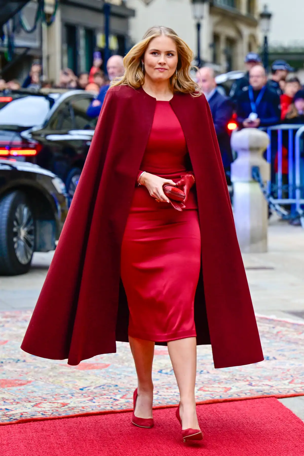 Guillermo y Máxima de Holanda ceden el protagonismo a su hija Amalia en ...