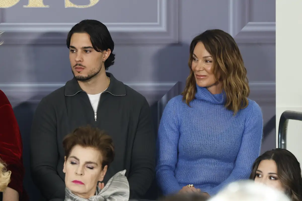 Primera imagen de Mar Flores y su hijo Carlo Costanzia juntos tras ...