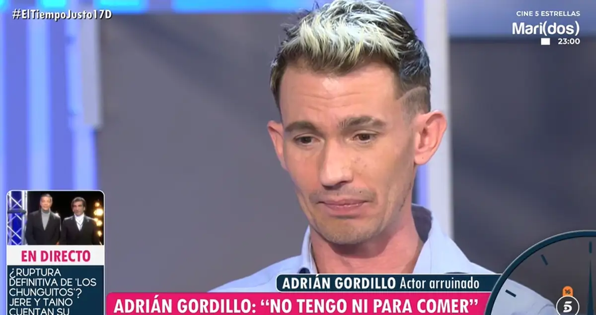 Adrián Gordillo, 'El Mecos' de 'Aída', pillado saqueando el interior de ...