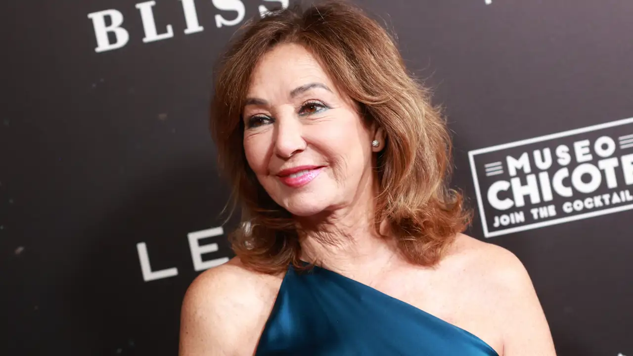 Ana Rosa Quintana: “Yo me voy de vacaciones y estoy pendiente de la ...