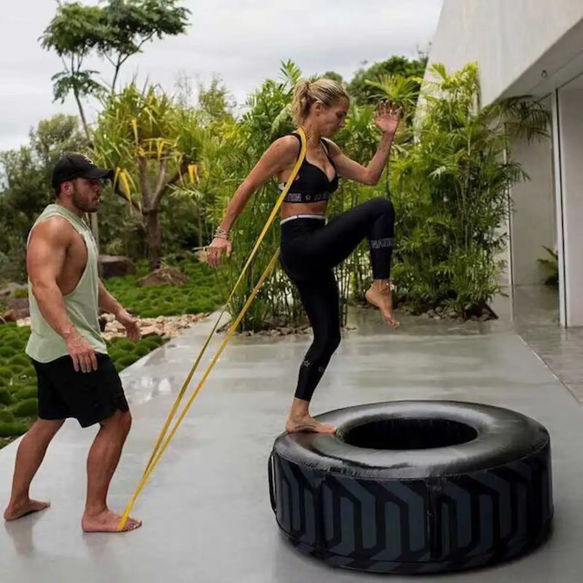 Elsa Pataky (49 años): "Es parte de mi rutina el ejercicio, si no me ...