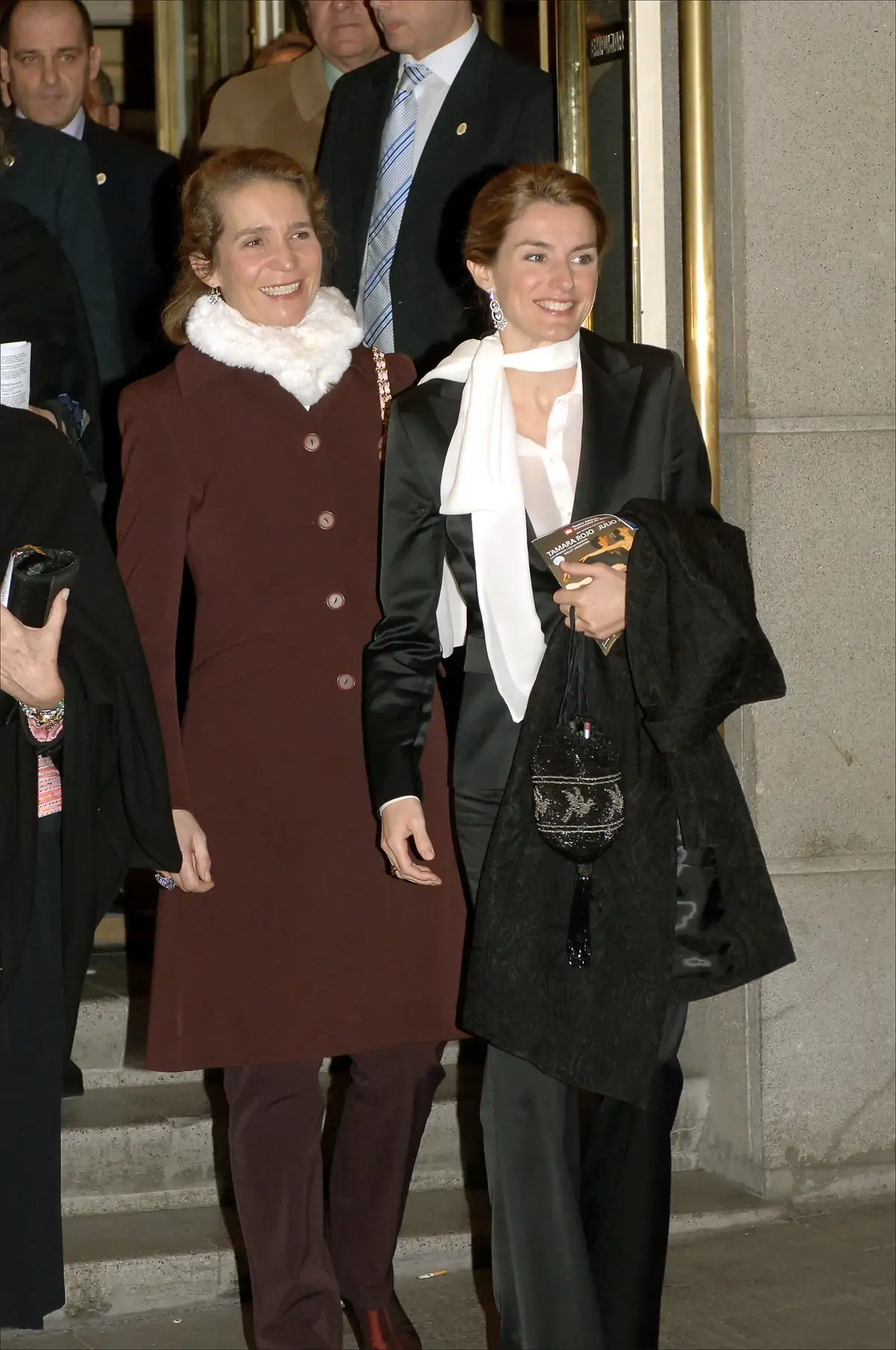 La infanta Elena, conectada con sus sobrinas la princesa Leonor y la ...
